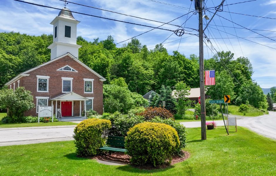 Living In Montgomery Vermont | Vermont Relocation Guide