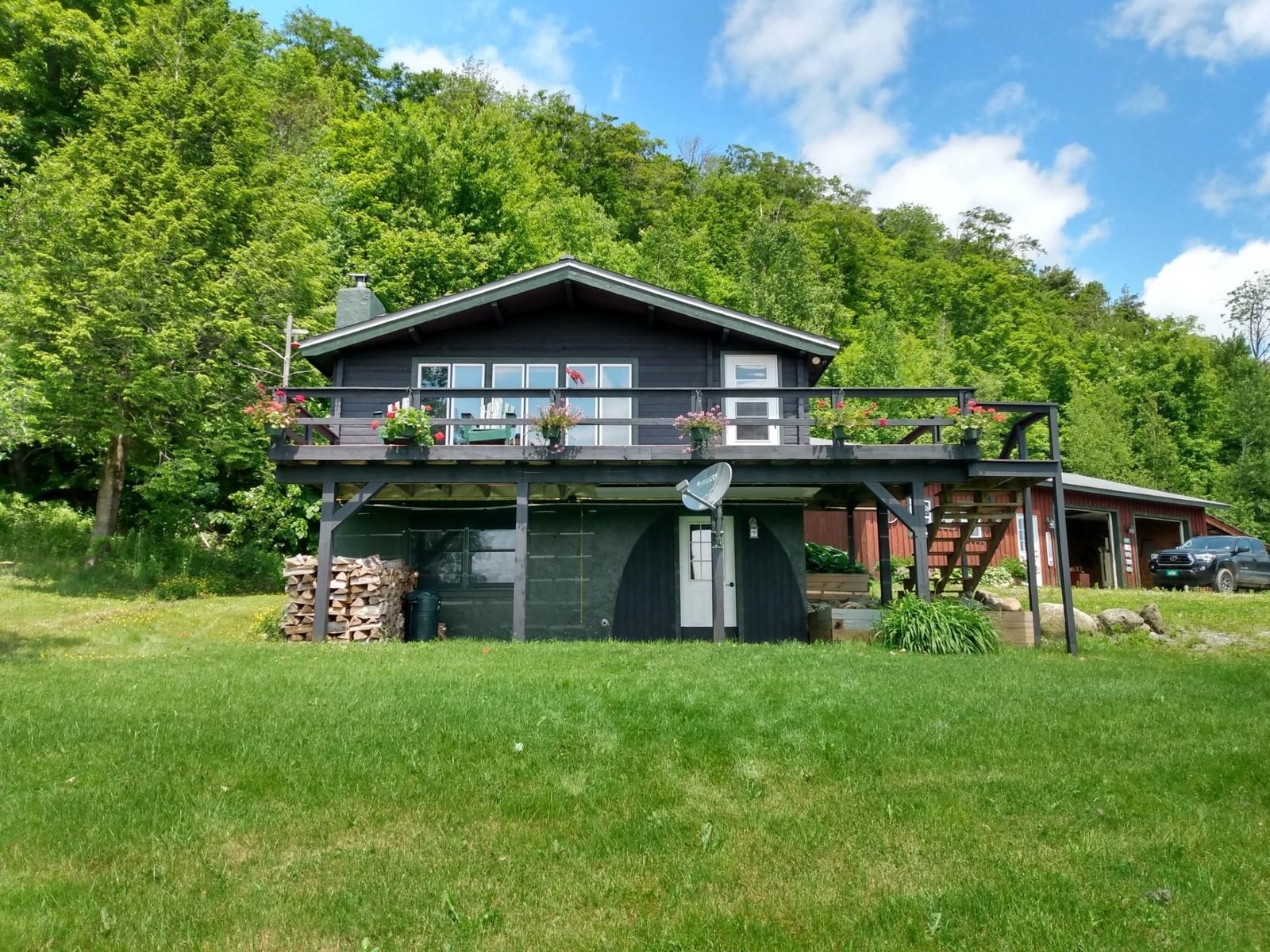 Log Cabins for Sale in Vermont | Log Homes for Sale