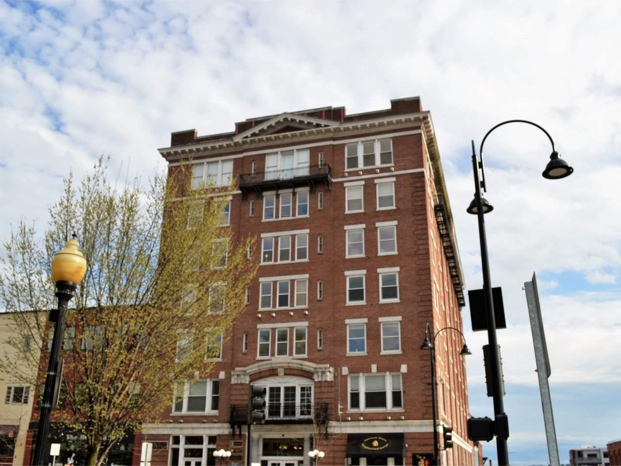 131 Main Street, Unit 405 Burlington, Vermont - Sold in 2019