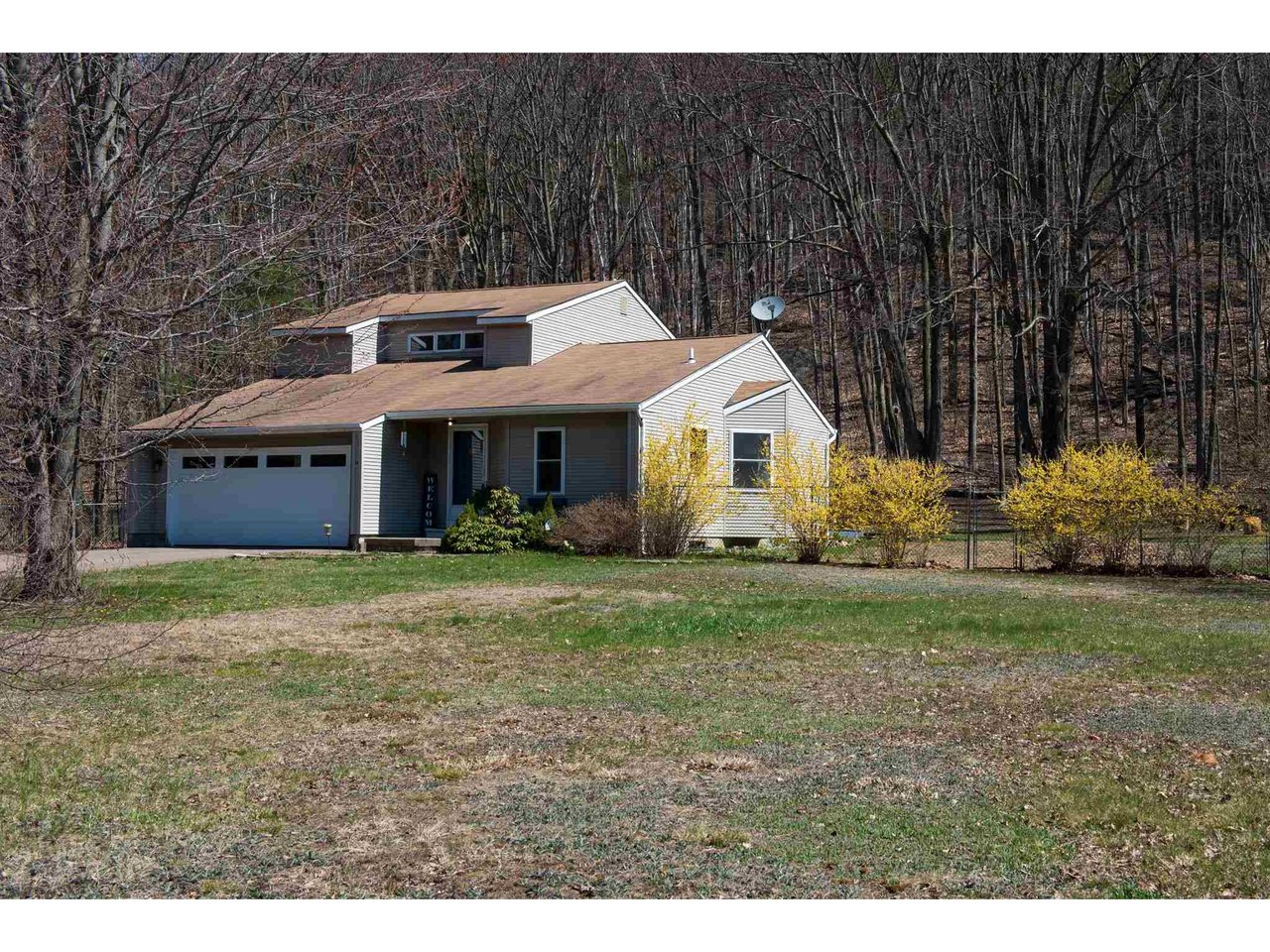 12 Pep Place Milton, Vermont - Sold in 2020 - Coldwell Banker Hickok ...