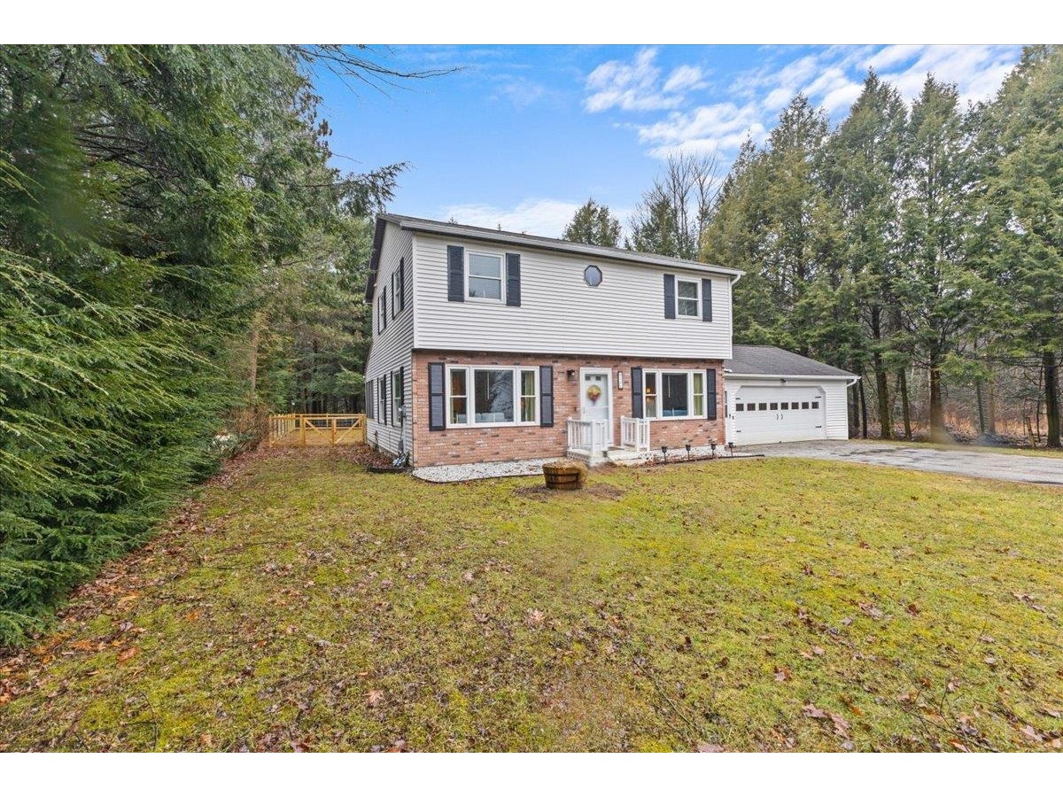 141 Darlene Drive Highgate, Vermont - Under Contract