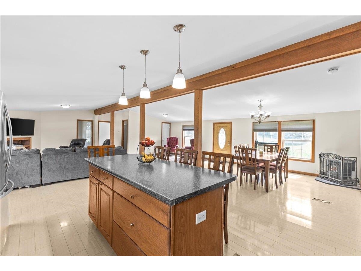 Theresa Ferrara, REALTOR, ABR, SRS, SRES