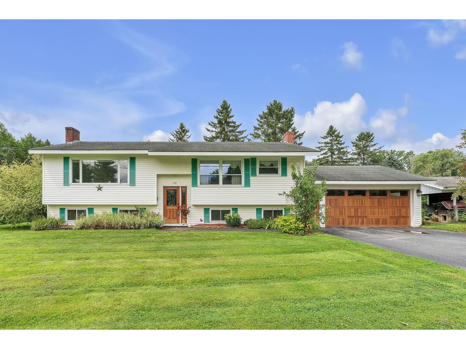 193 W Cobble Hill Road Barre Town, Vermont - Sold in 2025