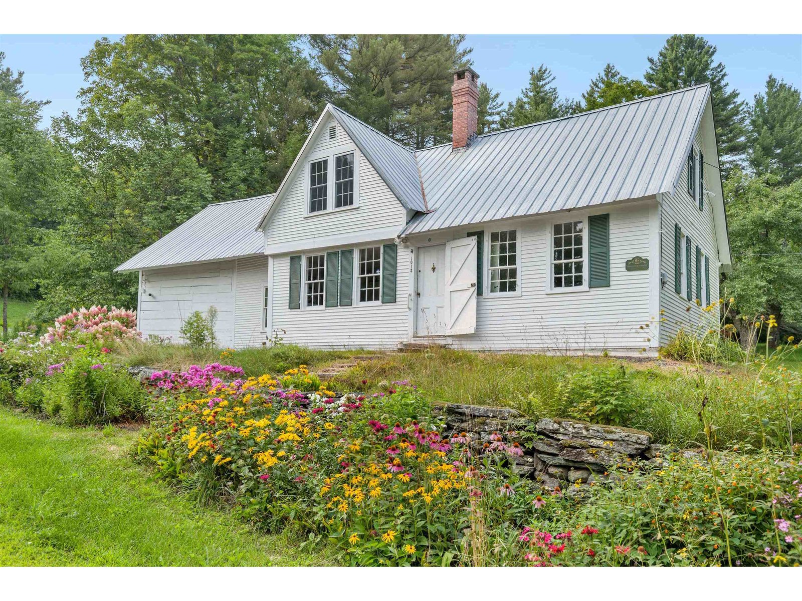 1013 Carrie Howe Road Roxbury, Vermont - Sold in 2025