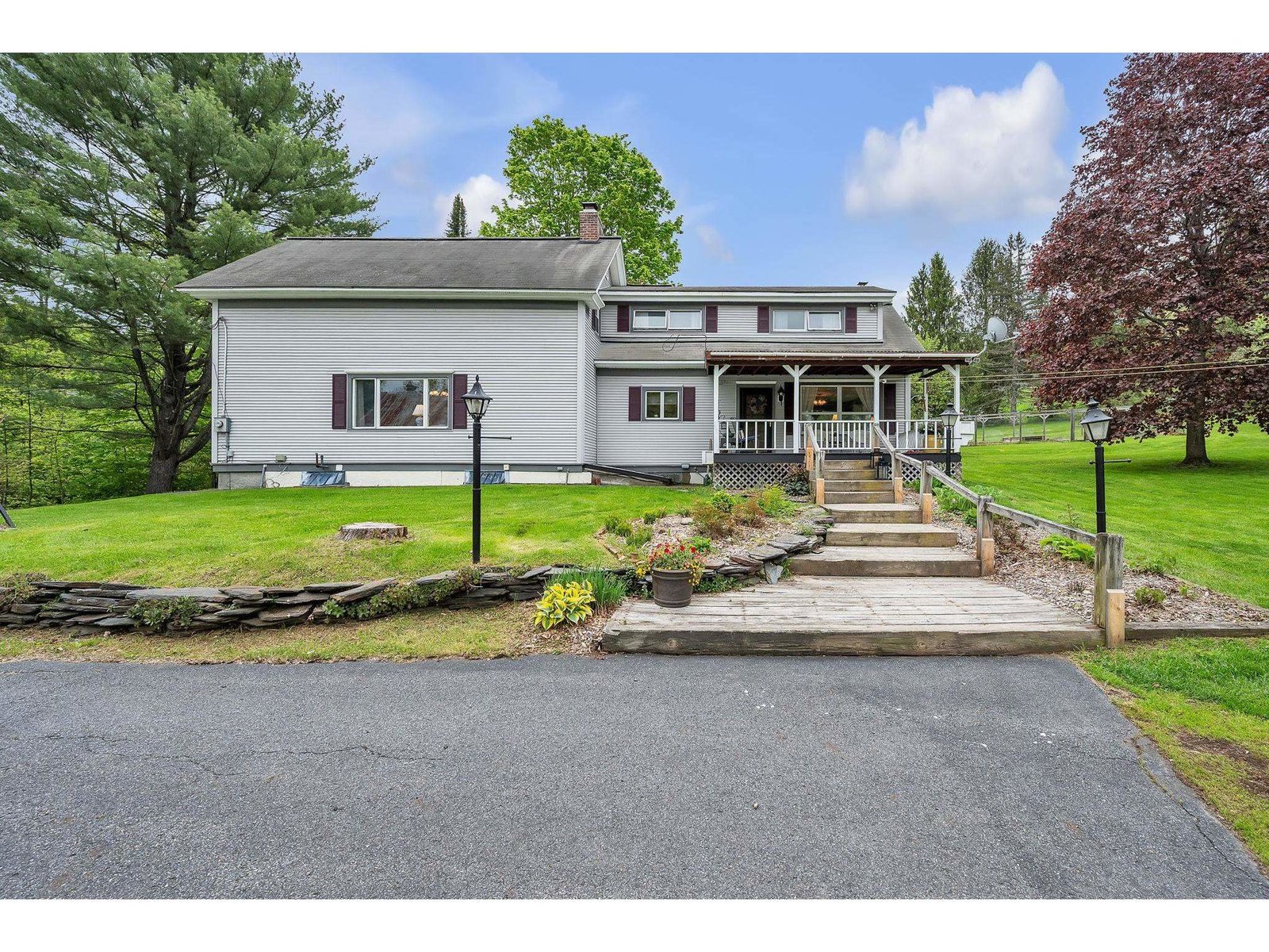 90 Sterling Hill Road Barre Town, Vermont - For Sale