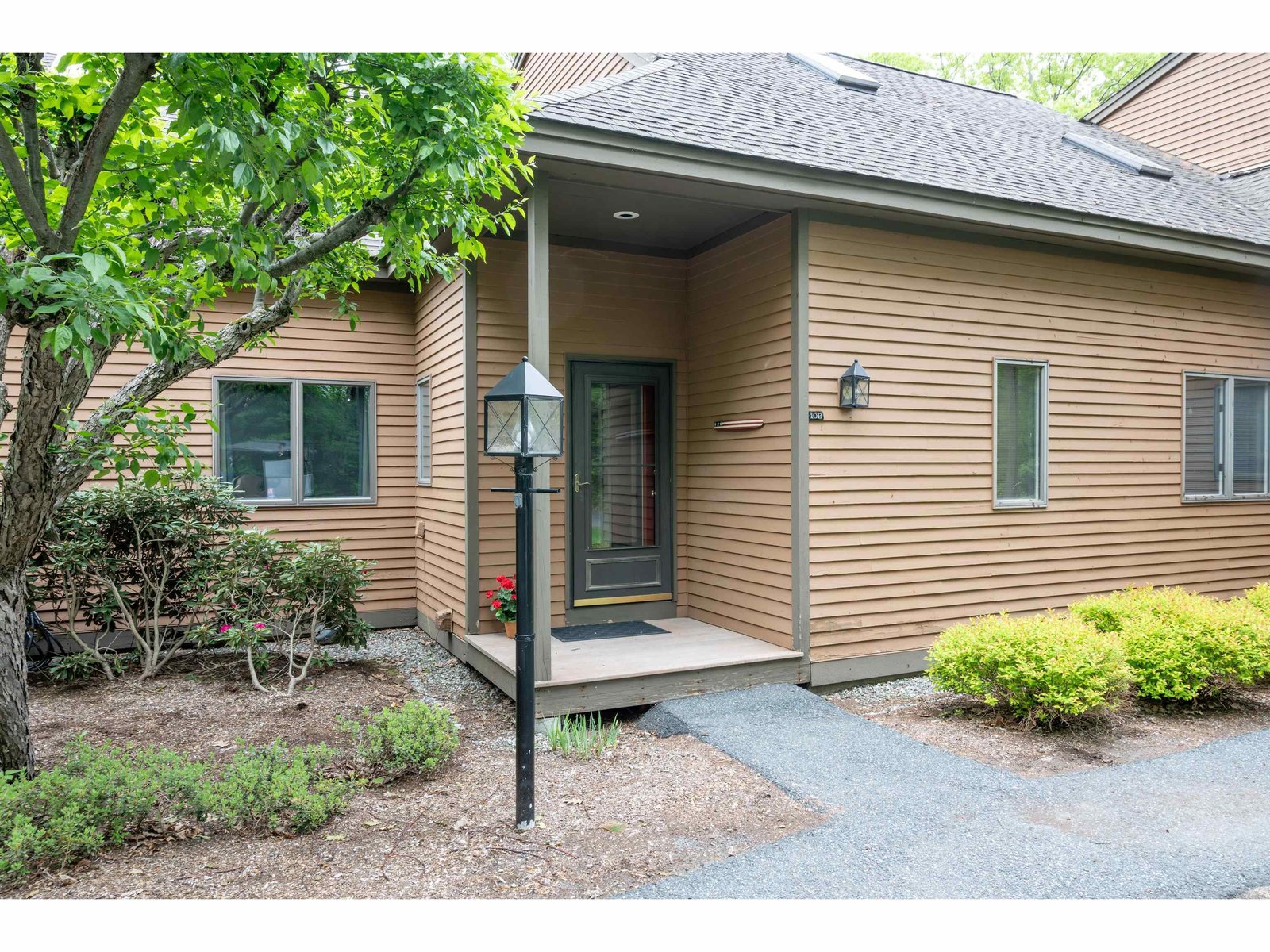 1140 Murphy Road, Unit 10B Hartford, Vermont - Sold in 2025