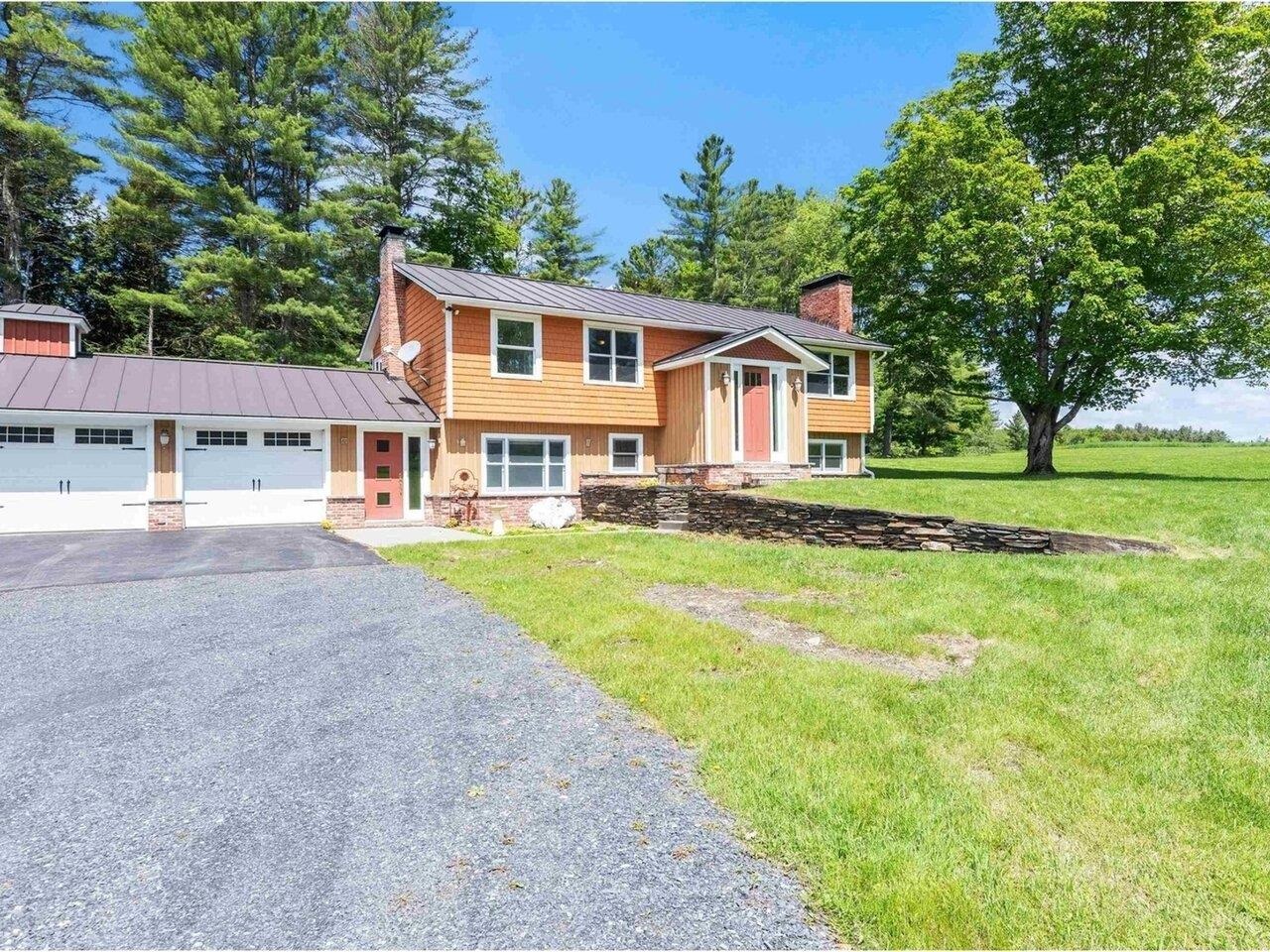 1693 County Road East Montpelier, Vermont - Under Contract