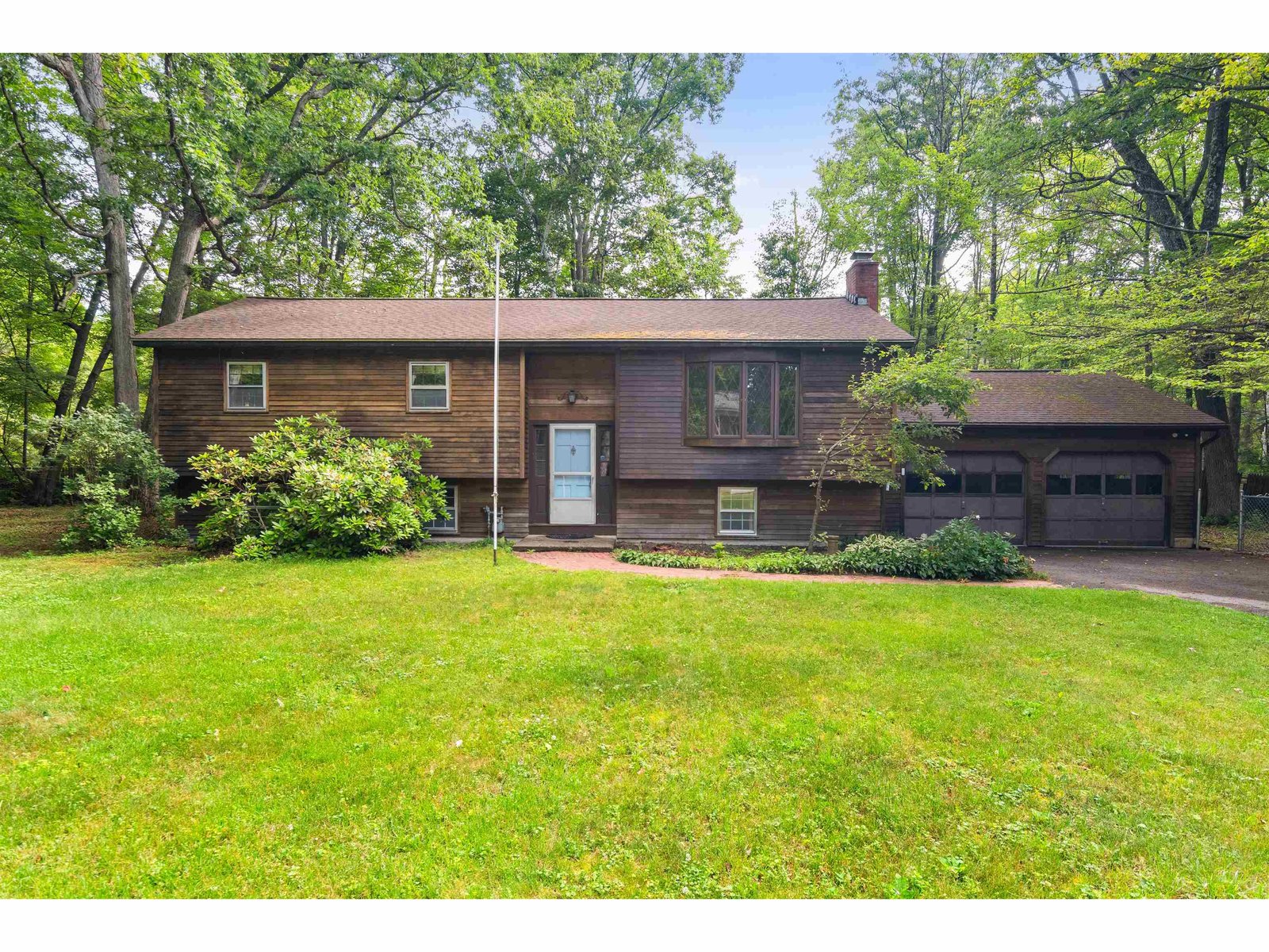 184 Colchester Point Road Colchester, Vermont - Sold in 2025