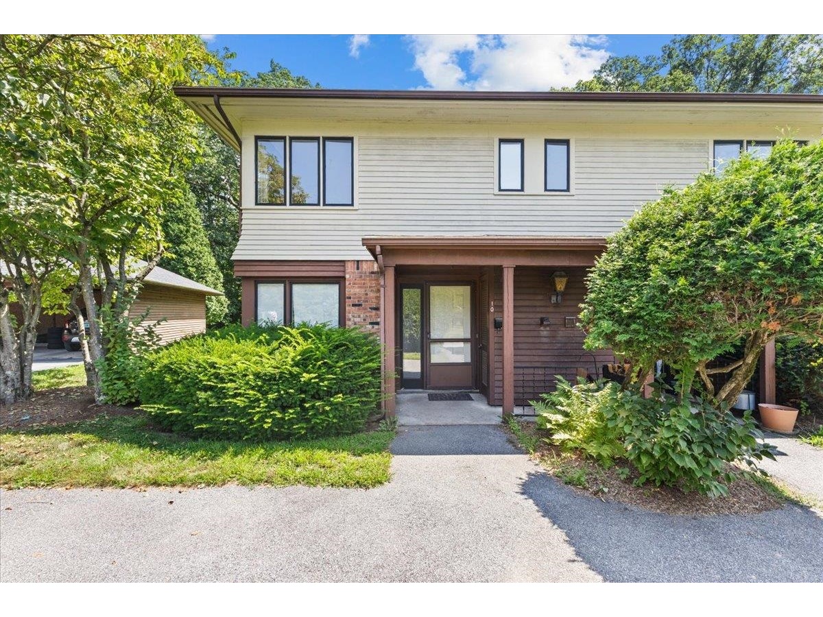 10 Wrisley Court, Unit 10 Essex Junction, Vermont - Sold in 2025