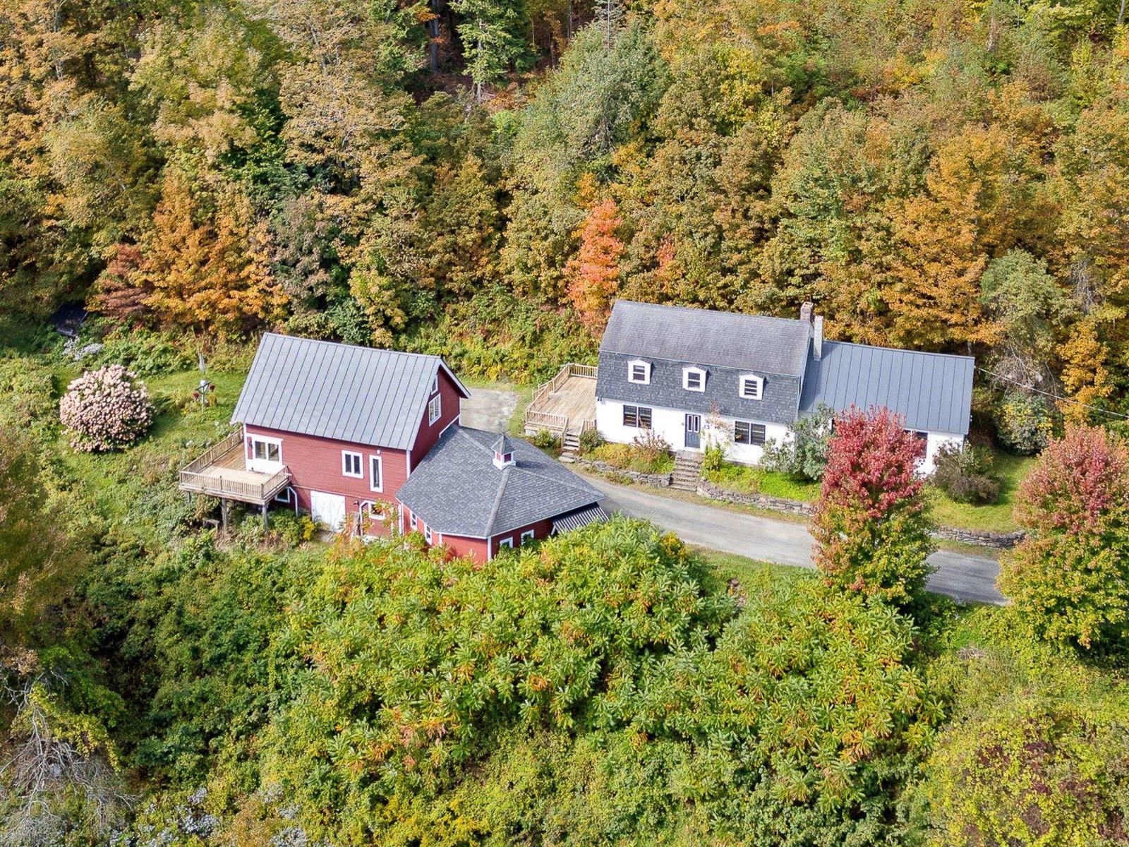 417 Crossett Hill Road Duxbury, Vermont - Sold in 2026