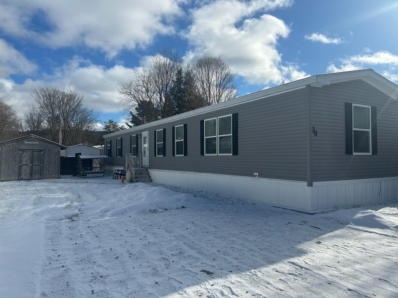 30 Hill Top Circle Richmond, Vermont - Under Contract