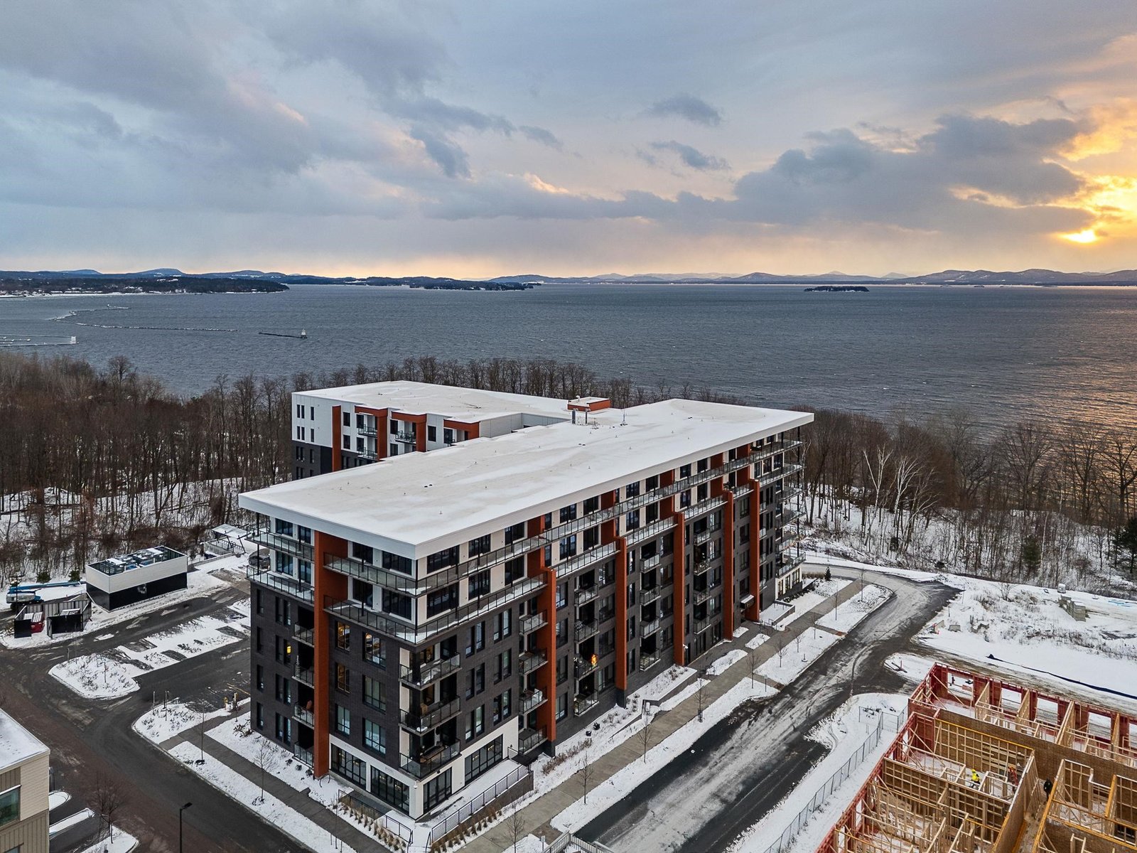 125 Cambrian Way, Unit 619 Burlington, Vermont - For Sale