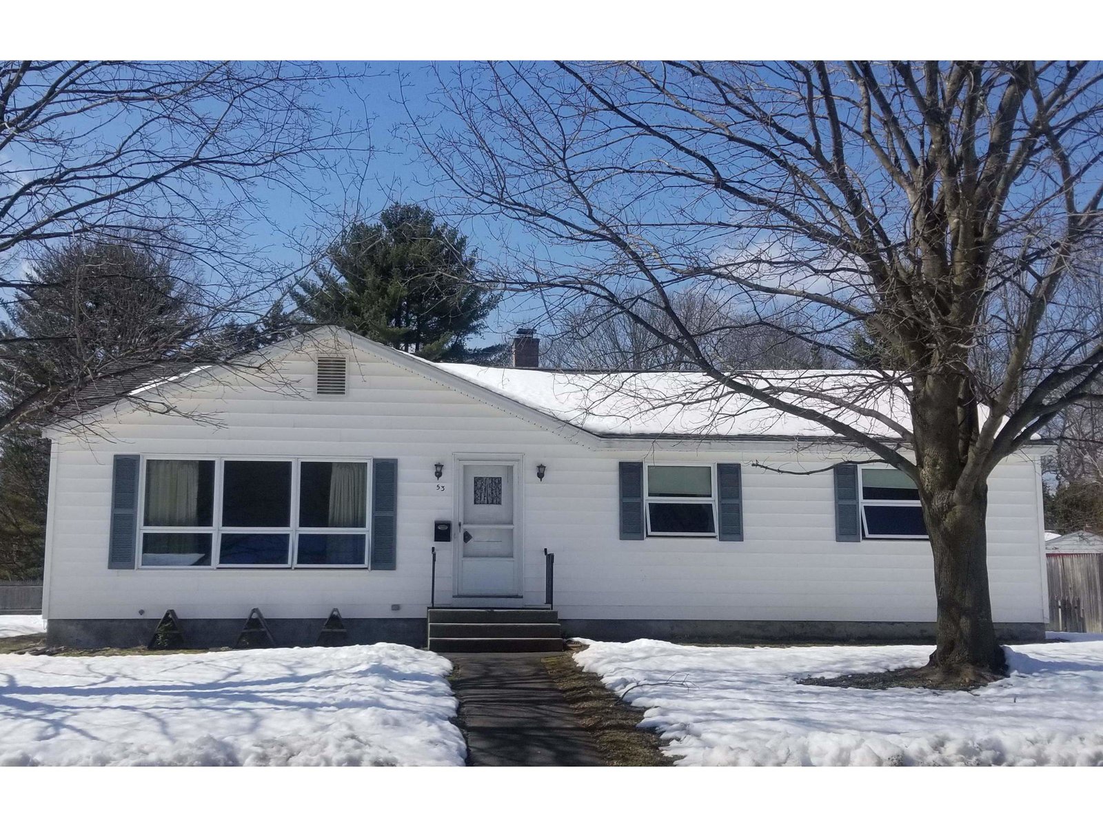 53 Helen Avenue South Burlington, Vermont - Sold in 2023