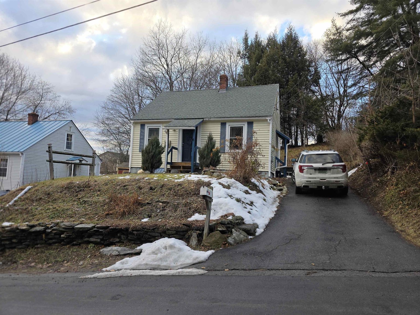 6 Curtis Street Springfield, Vermont - For Sale