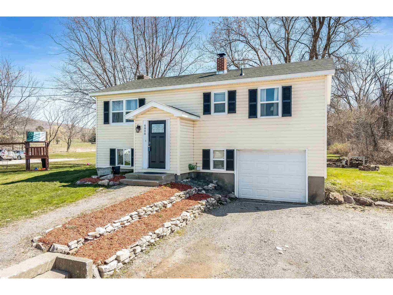 6808 Route 7 Ferrisburgh, Vermont - Sold in 2020